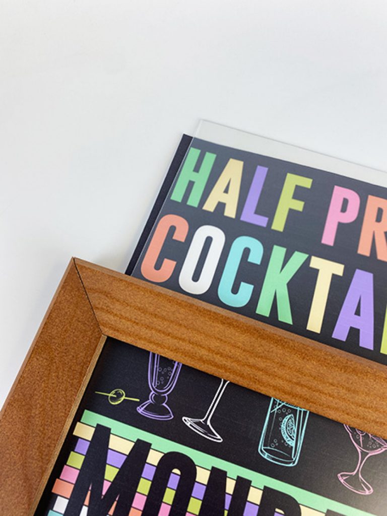 Standard Sliding Wooden Poster Frame - Majisign